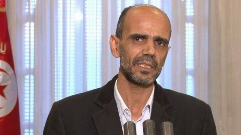 Mohamed Hamdi nie le retrait du portrait de Bourguiba du ministère de l ...